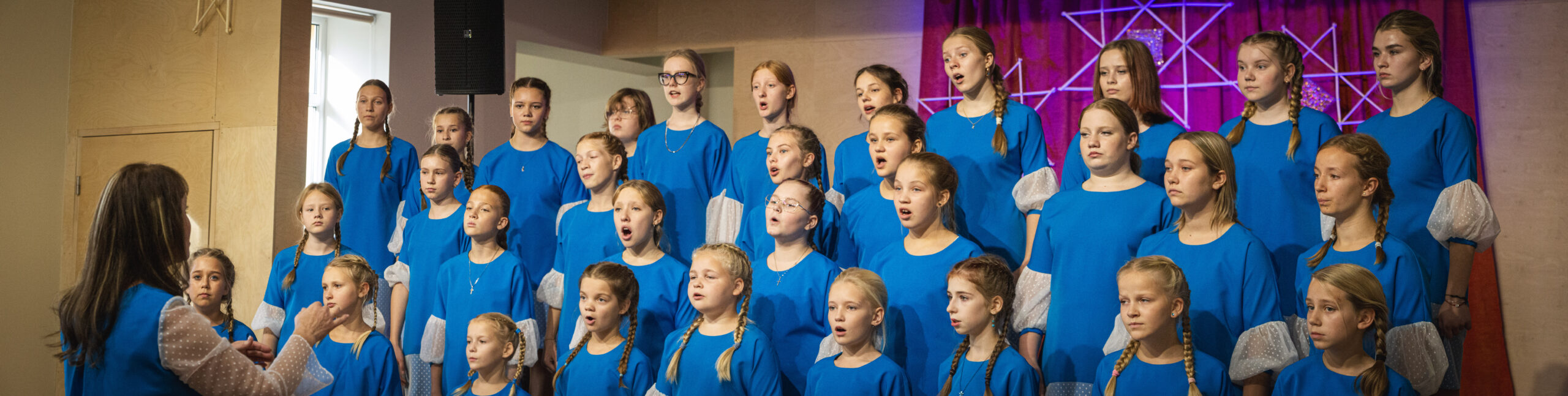 Dziesmu svētku tradīcijas nākotne lielā mērā atkarīga no koru esamības ...